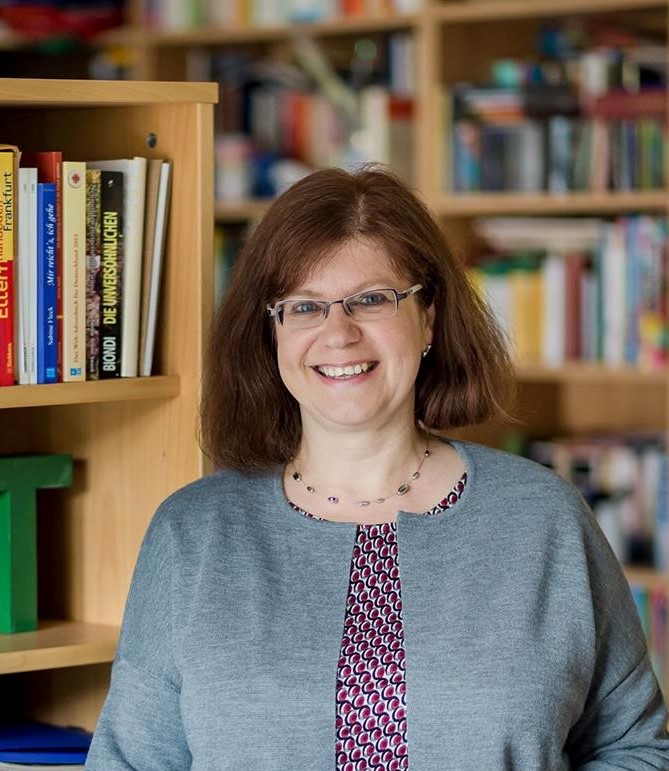 Daniela Dreuth - Umweg Jakarta